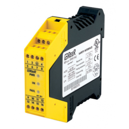 Safety Relay with Restart Option